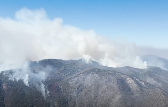 Bushfires burn in Victoria as heatwave continues - ABC listen