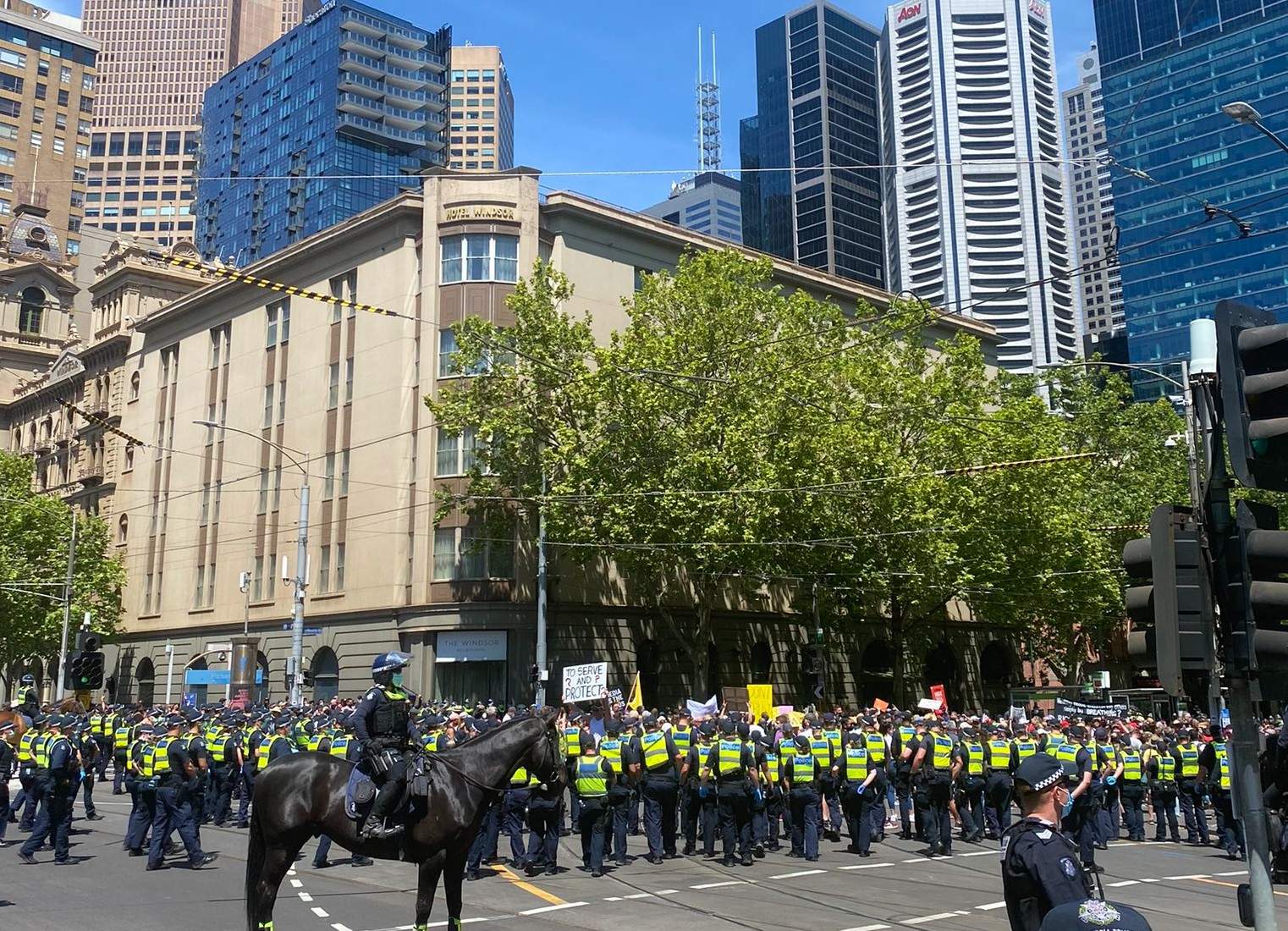Melbourne anti-lockdown protest sees around 400 demonstrators arrested ...