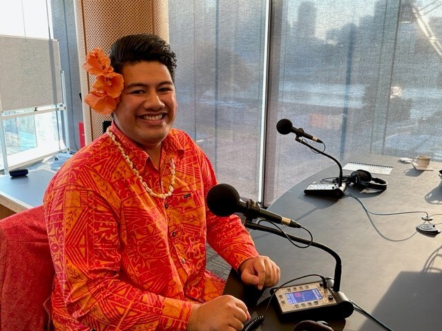 Absolutely Fobulous: where you get to hear what everyone is talking ...