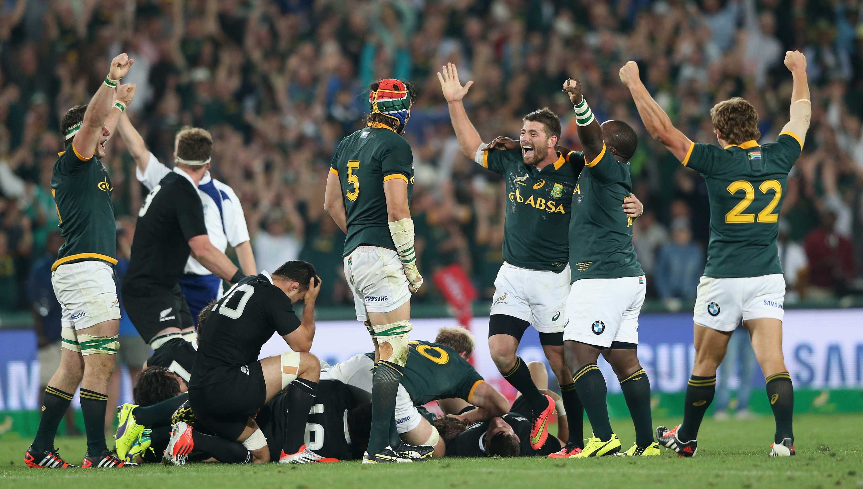 Springboks beat All Blacks with Pat Lambie's last-minute penalty in ...