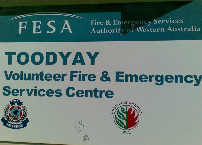 Lawyer says Roleystone fire victims could sue - ABC News