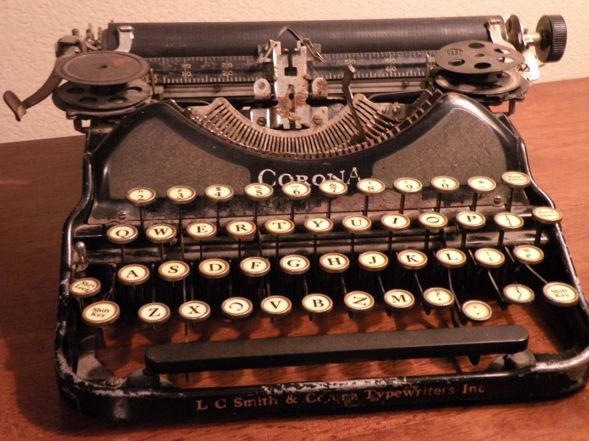 The Ultimate Screenwriting Duo - Kris Wyld & Kristen Dunphy - ABC listen