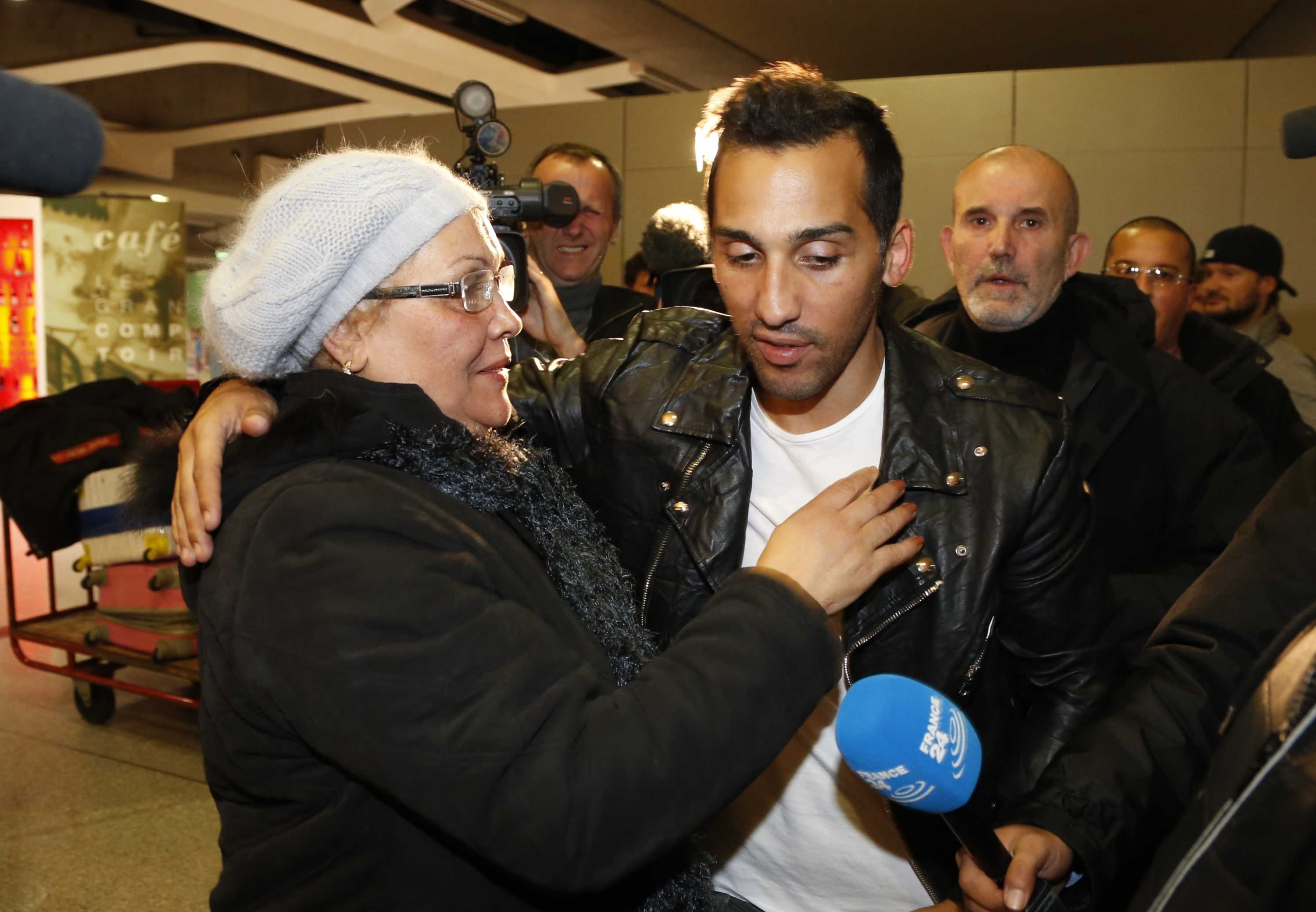 Zahir Belounis returns to France after 17-month kafala dispute with ...
