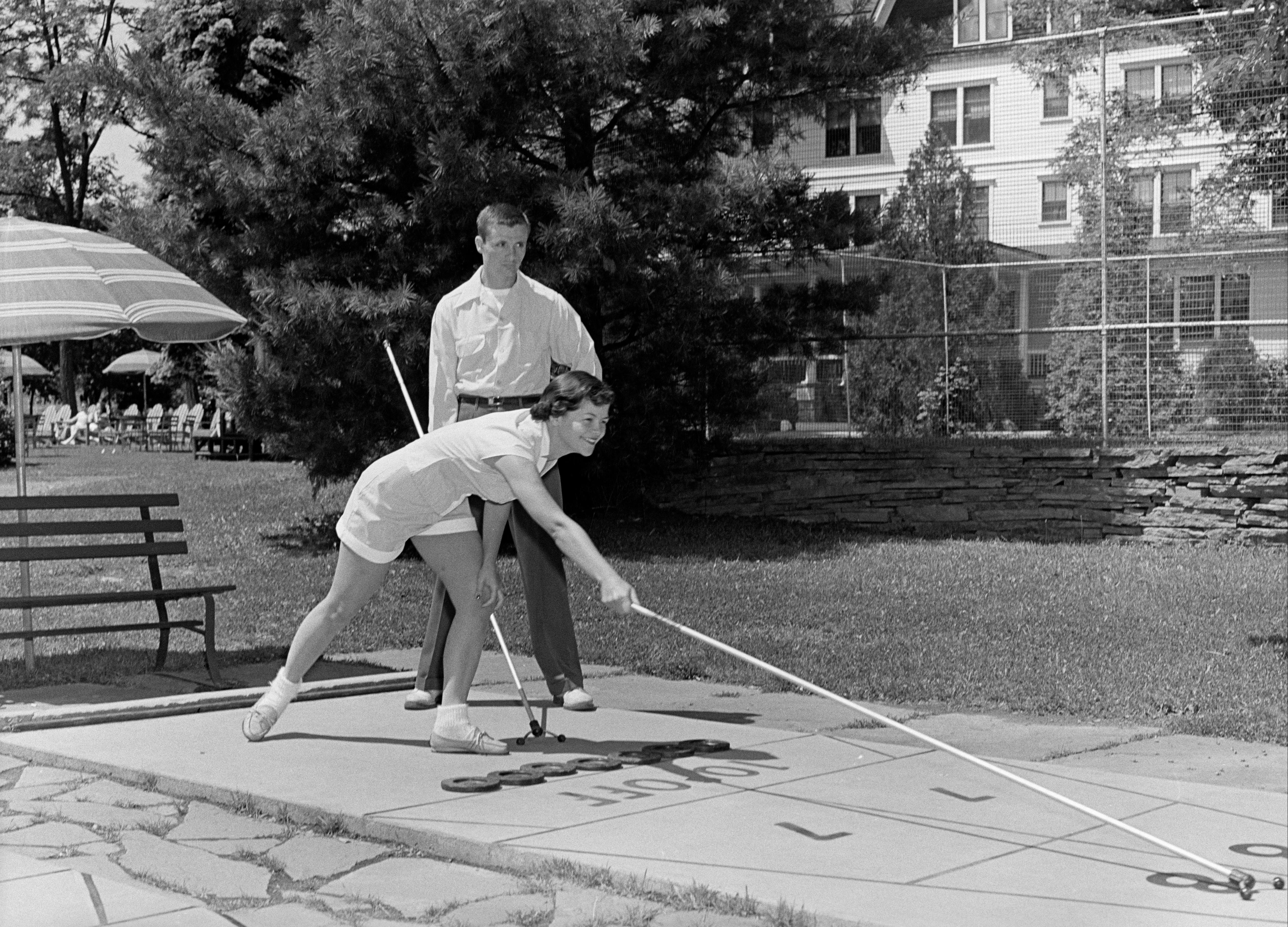 The Hook Up with Dee Salmin and Pip Rasmussen - triple j