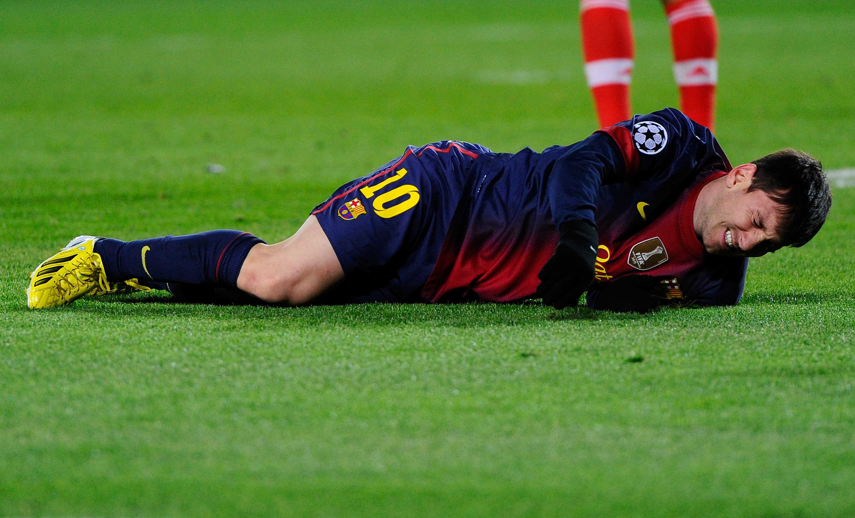 Messi's knee injury not serious - ABC News