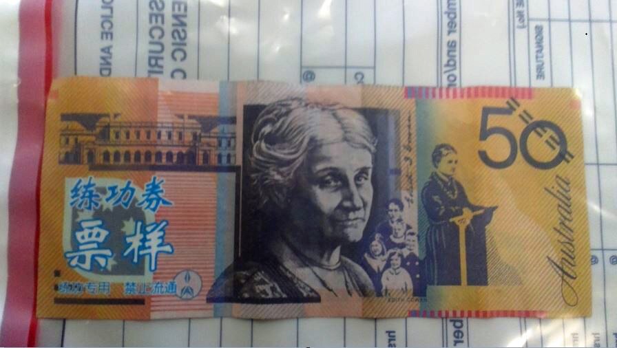 Fake $50 notes with Chinese characters circulating in Hobart - ABC News