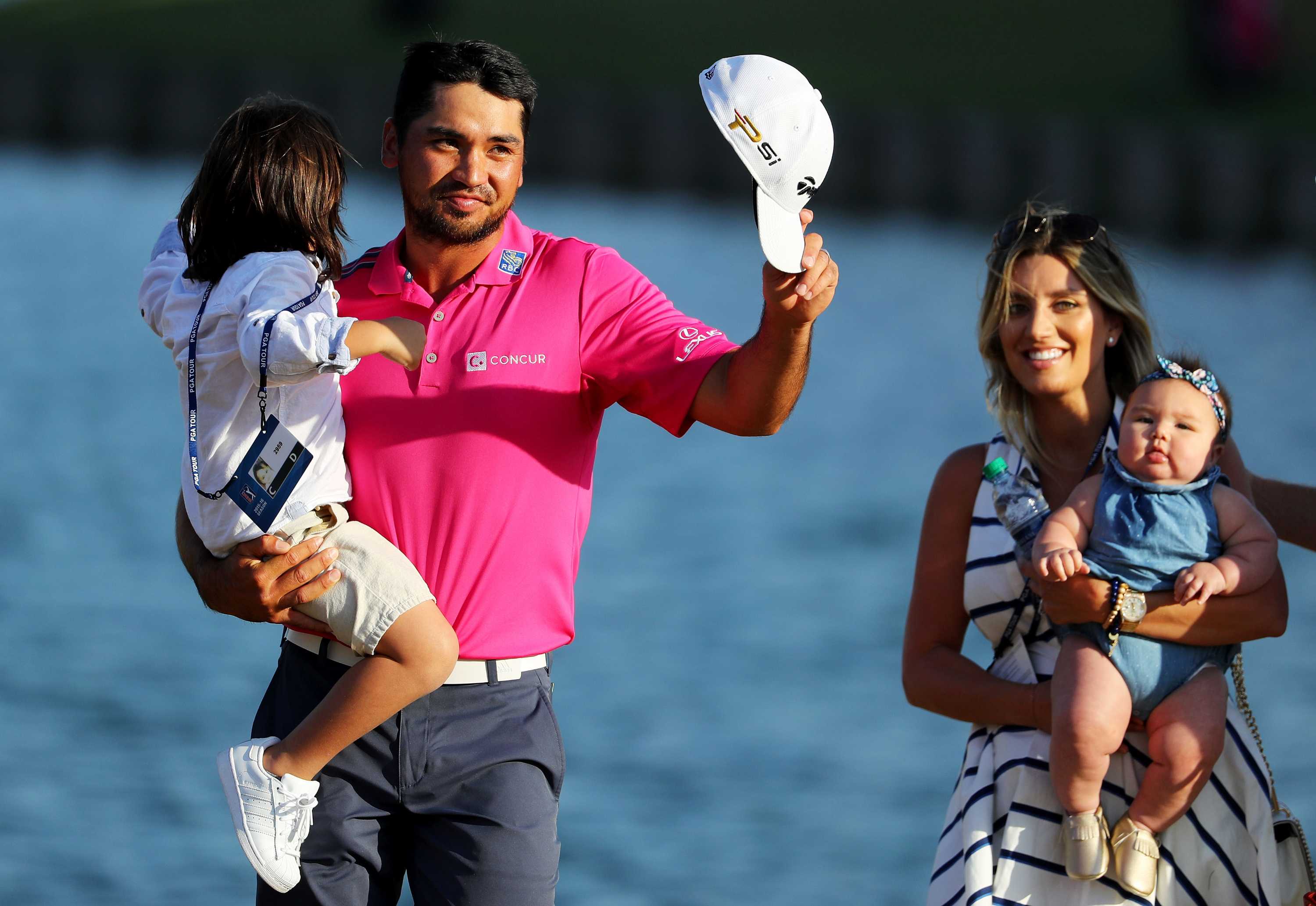 Jason Day's family fine after crash with bus - ABC News