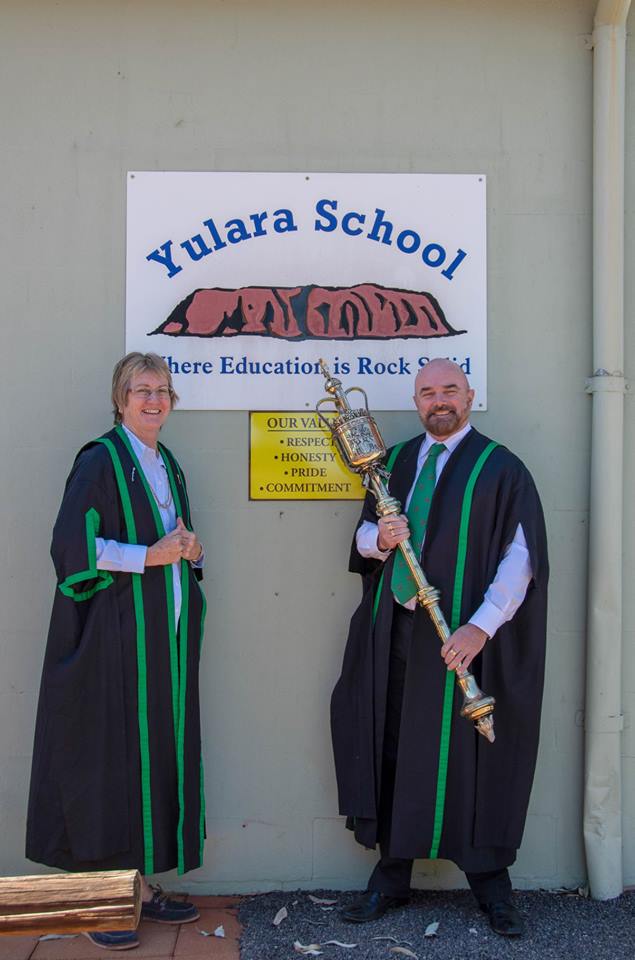 NT Parliament passes ICAC motion, despite warning from clerk - ABC News