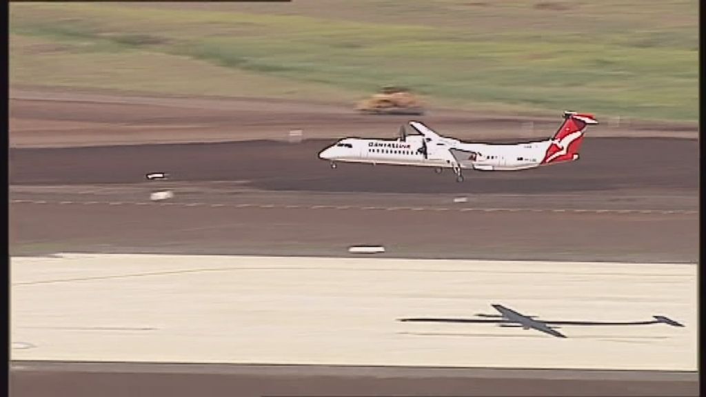 New Wellcamp airport takes flight on Qld's Darling Downs - ABC News