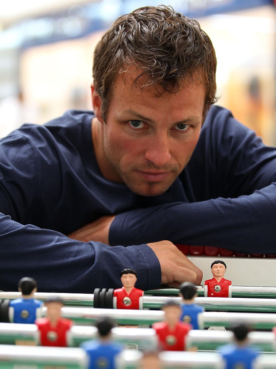 Neill threatens action over 'scandalous' claims - ABC News