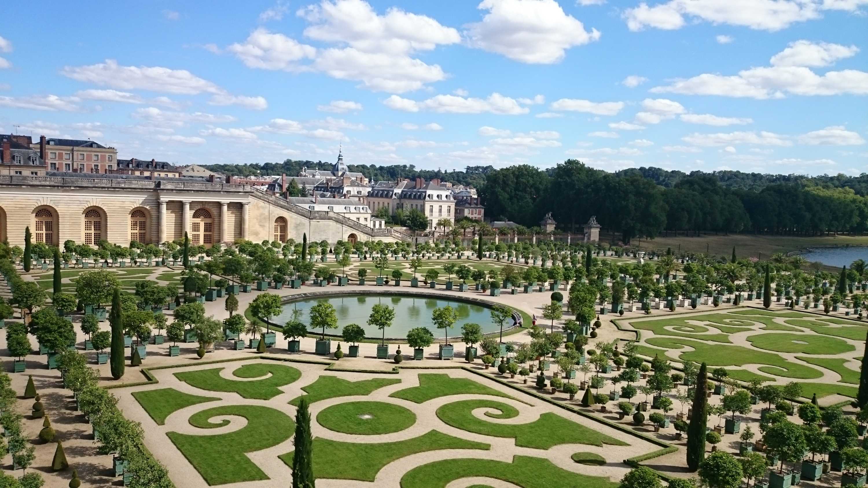 Discover the Baroque grandeur and music of Versailles - ABC listen