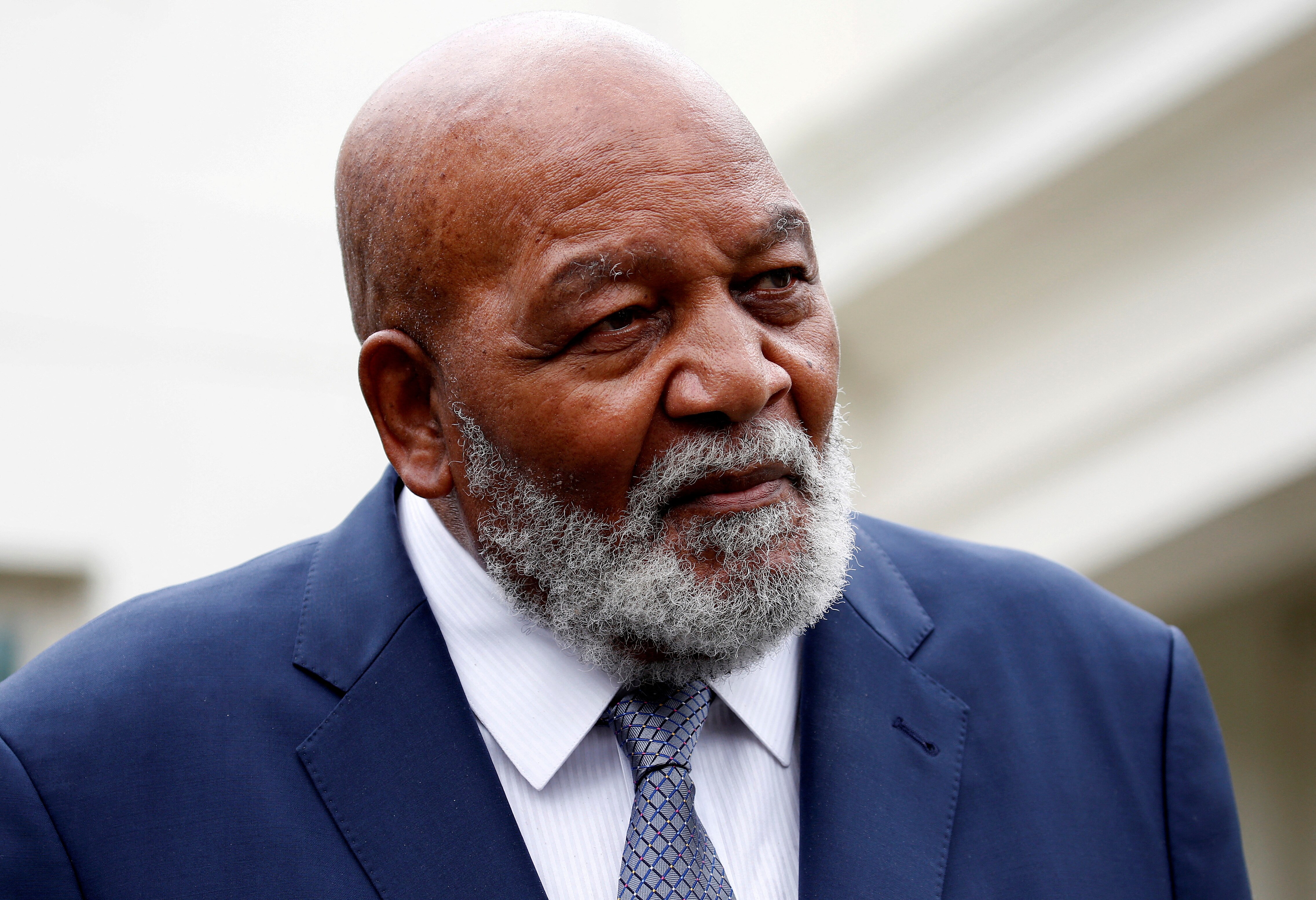 Jim Brown, NFL great and black rights activist, dies aged 87 - ABC News