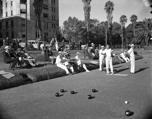 Perth's first bowls club as a popular as ever after 120 years - ABC News