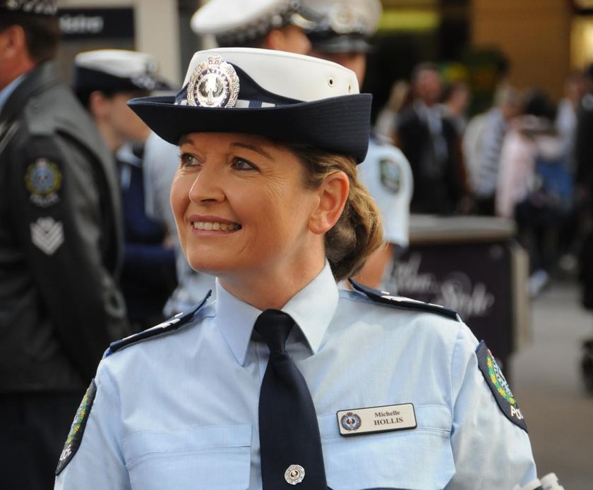 Elizabeth cop is officer of the year - ABC News