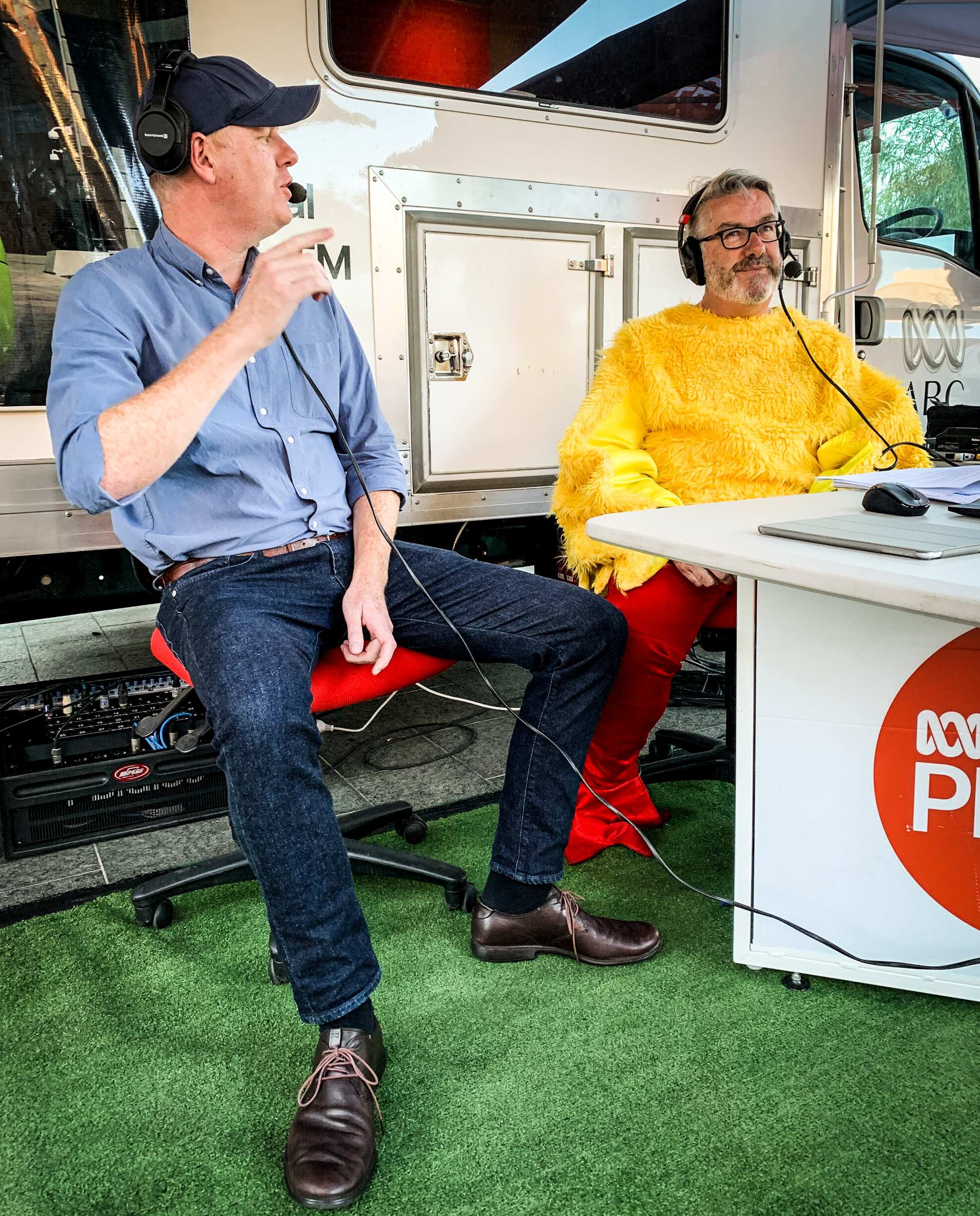 Gold Logie Award winning comedian Tom Gleeson roasts chicken-suited ...