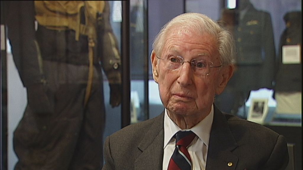 Recollections of a World War Two pilot - ABC News