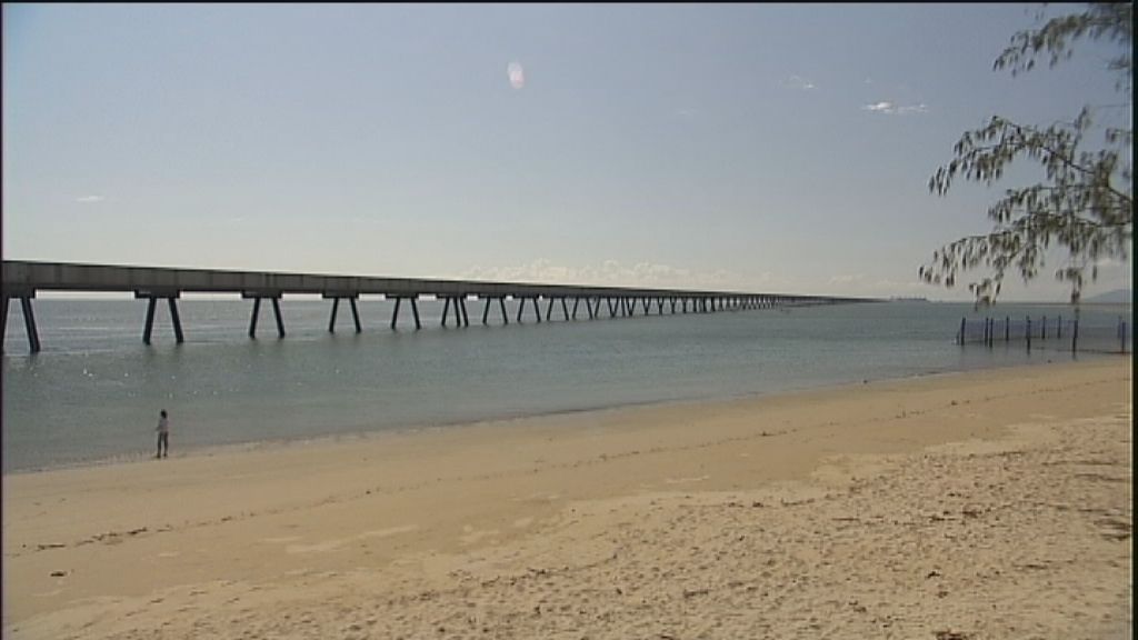 Lucinda jetty re-opens - ABC News
