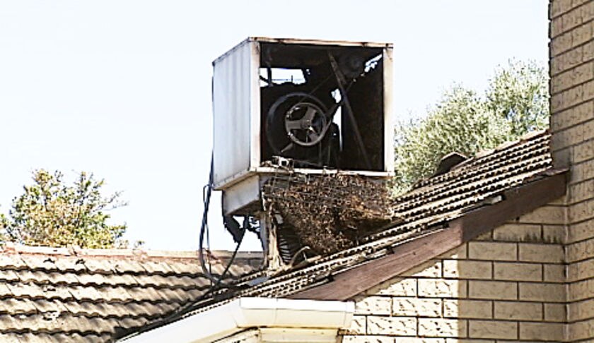 Fire crews tackle Enfield blaze - ABC News