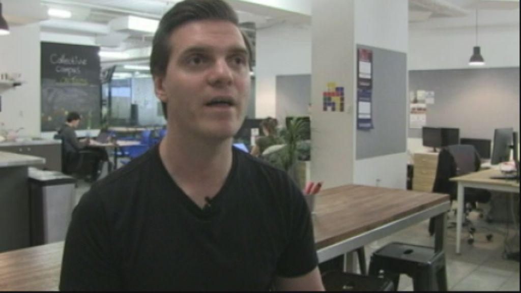 Jamie Skella explains how to vote on the Blockchain platform - ABC News