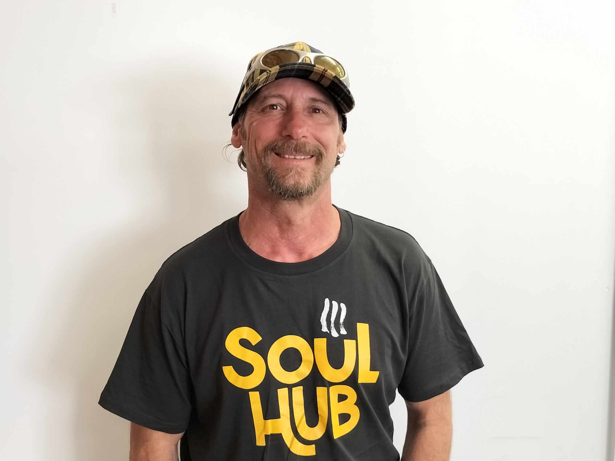 This is Larry - 12 months ago he had everything. - ABC listen