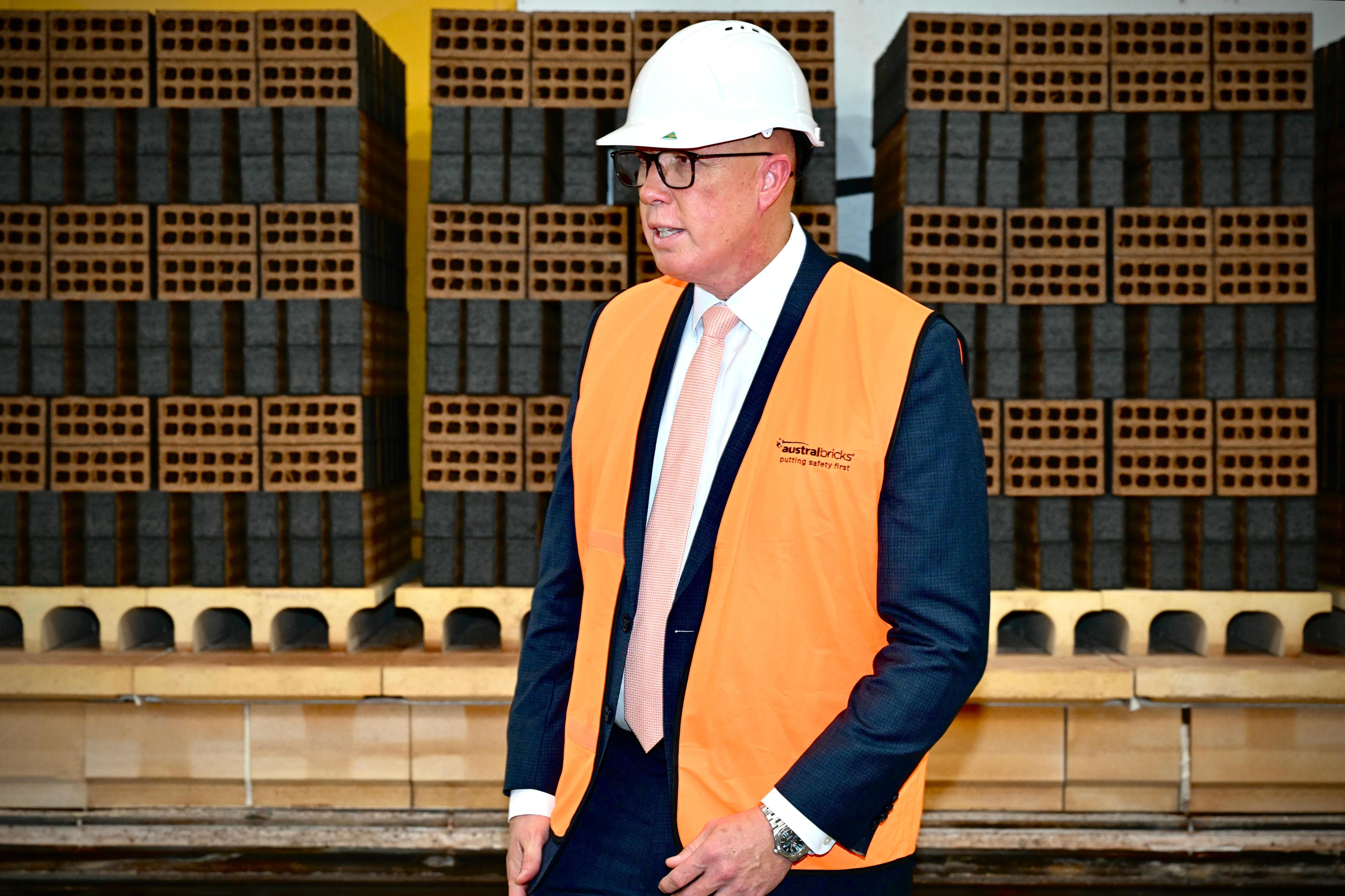 Zachariah Dean Brough jailed for 21 years for revenge attack murder of ...