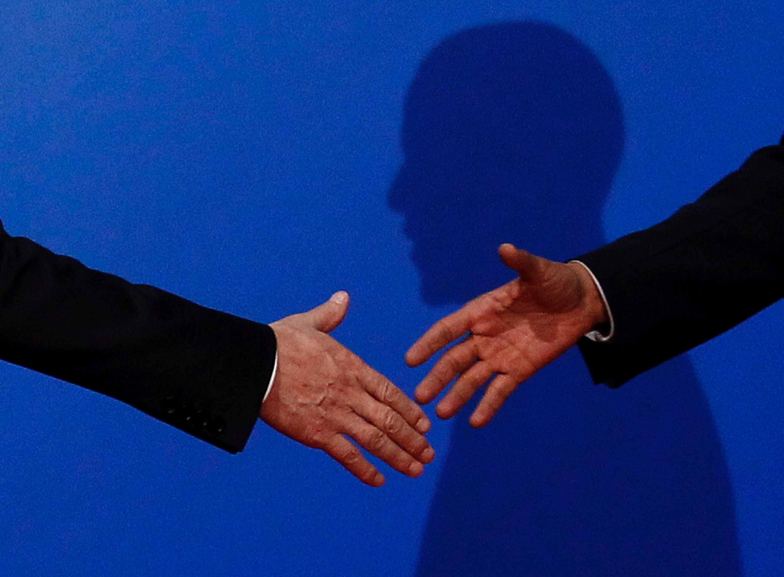 Keeping friends when your political views differ - ABC listen
