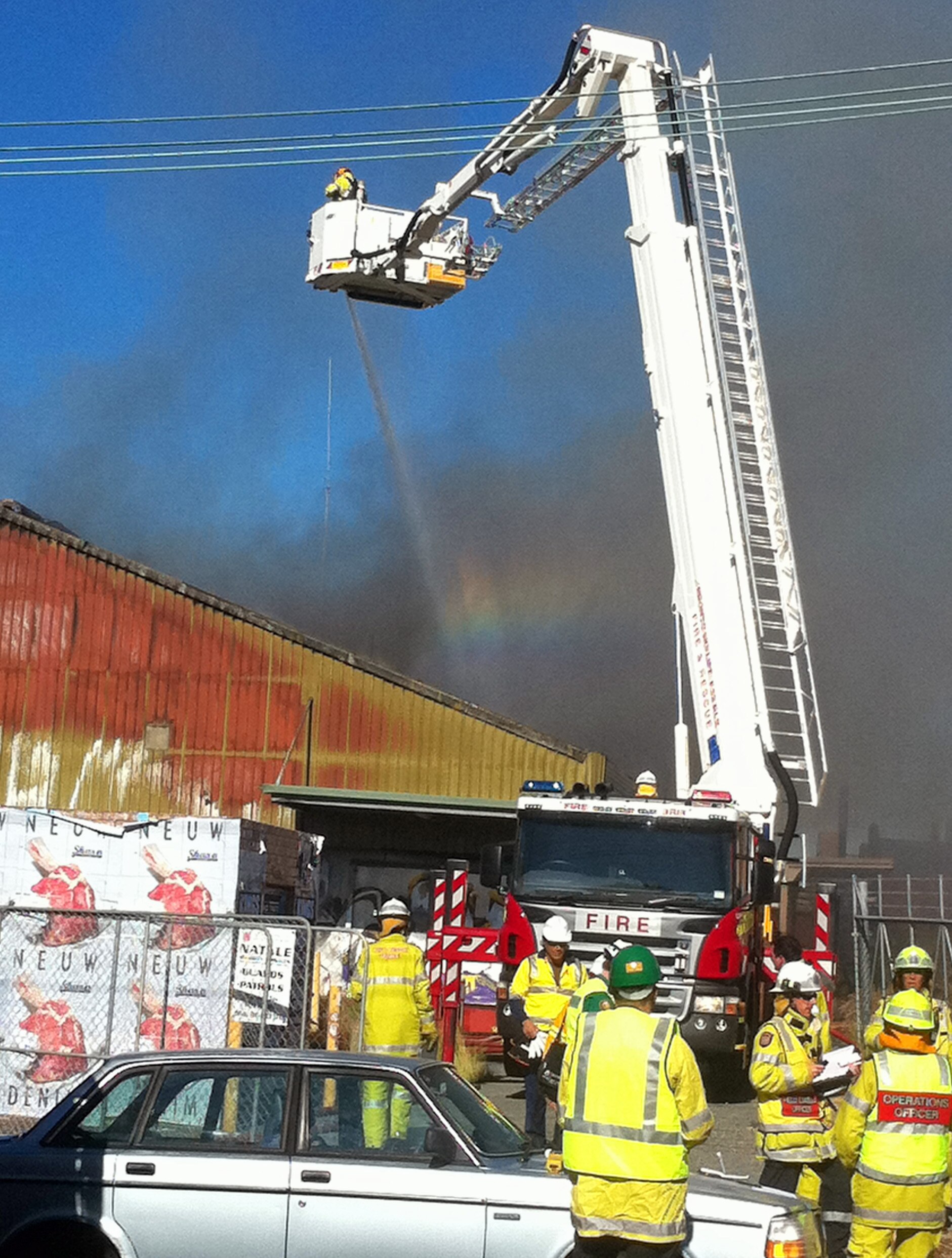 Crews douse blaze at warehouse in Perth - ABC News