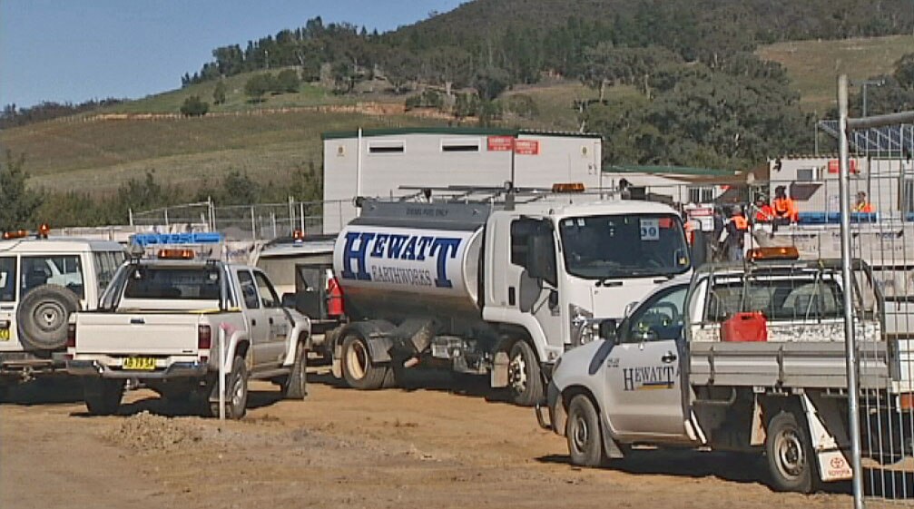 Machinery auction raises $9m for Hewatt Earthworks staff, creditors ...