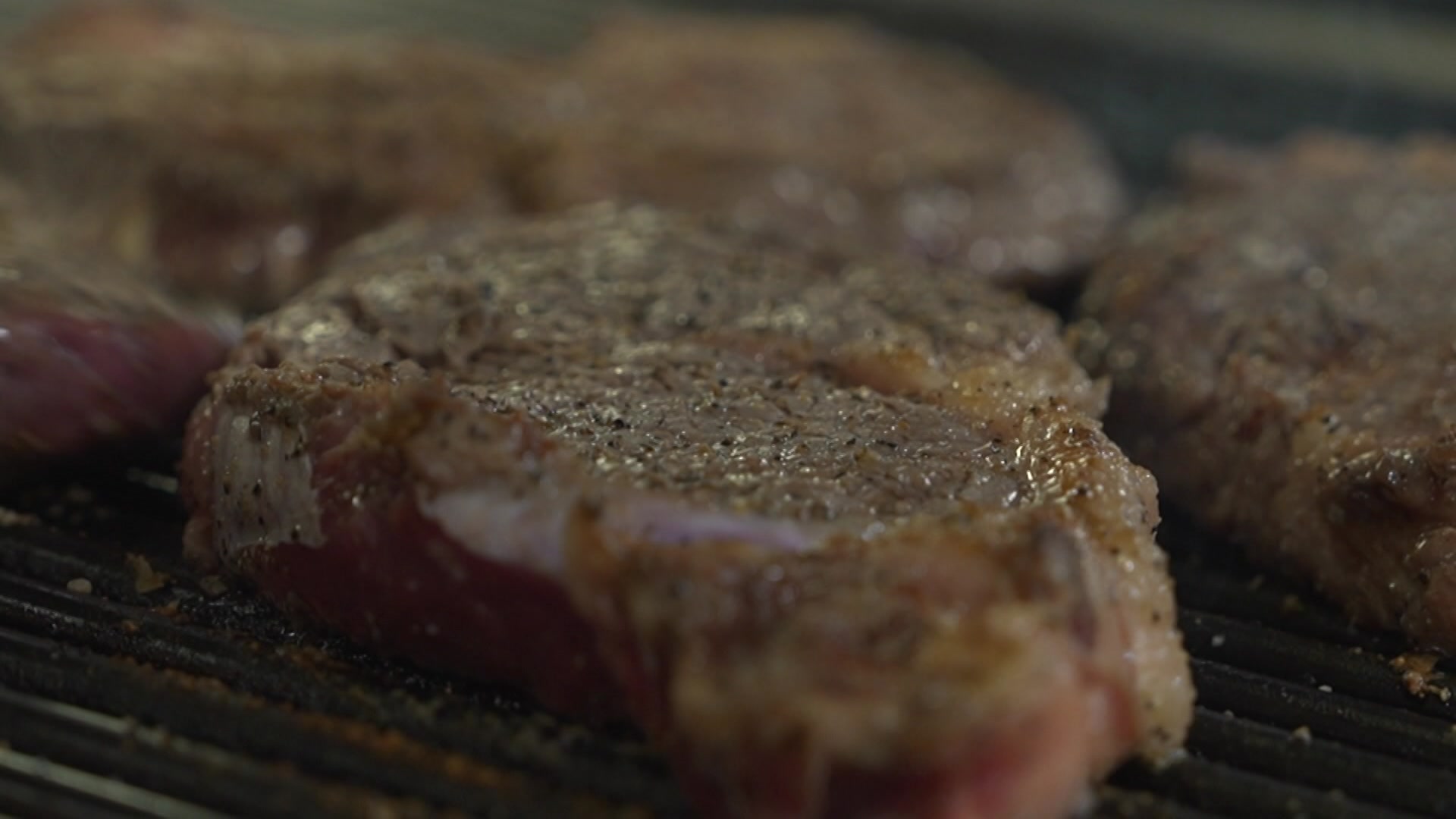Better Beef Burps: Australia's first methane-tamed beef - ABC News