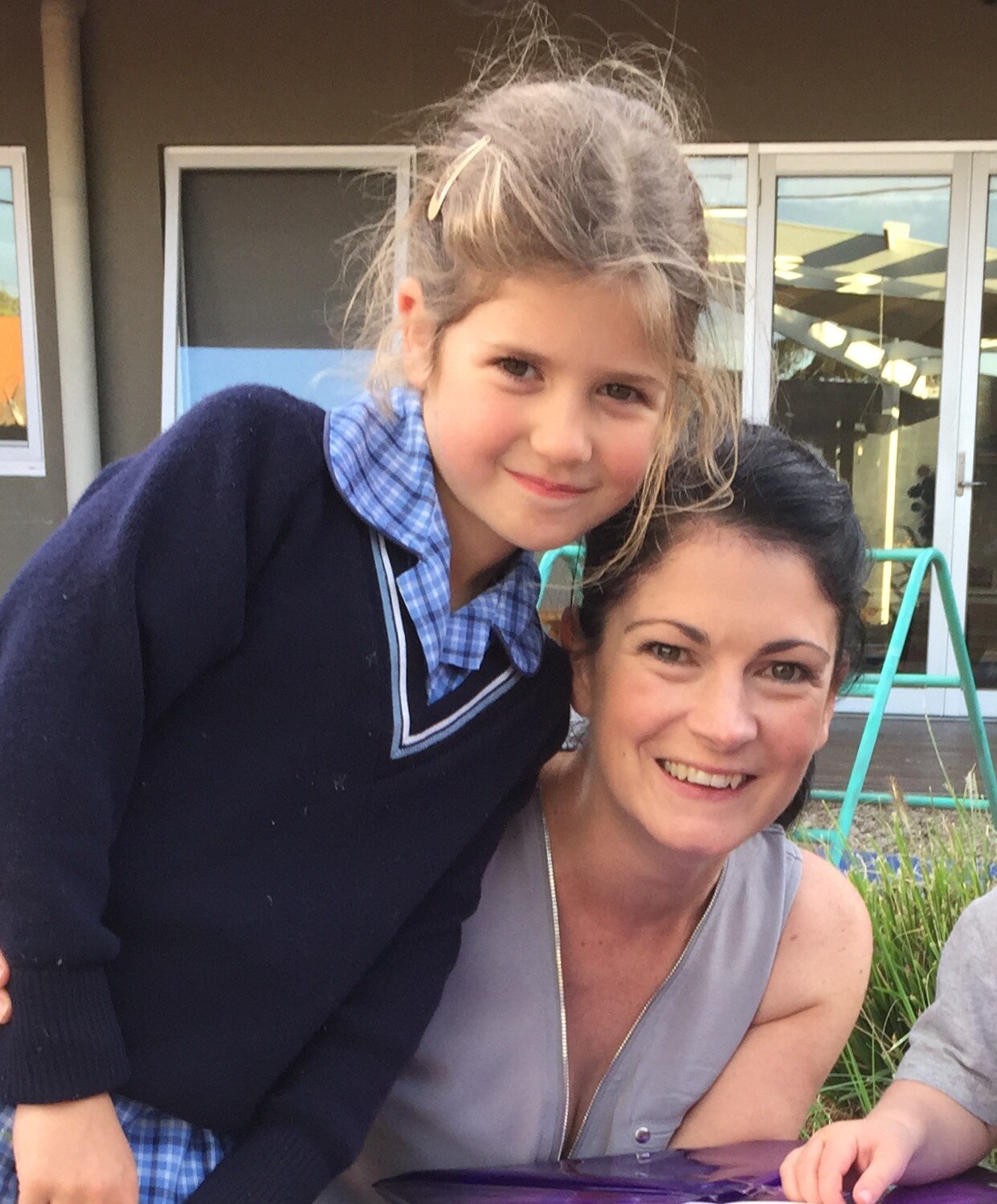Melbourne mother campaigns for gender equality in school uniforms - ABC ...