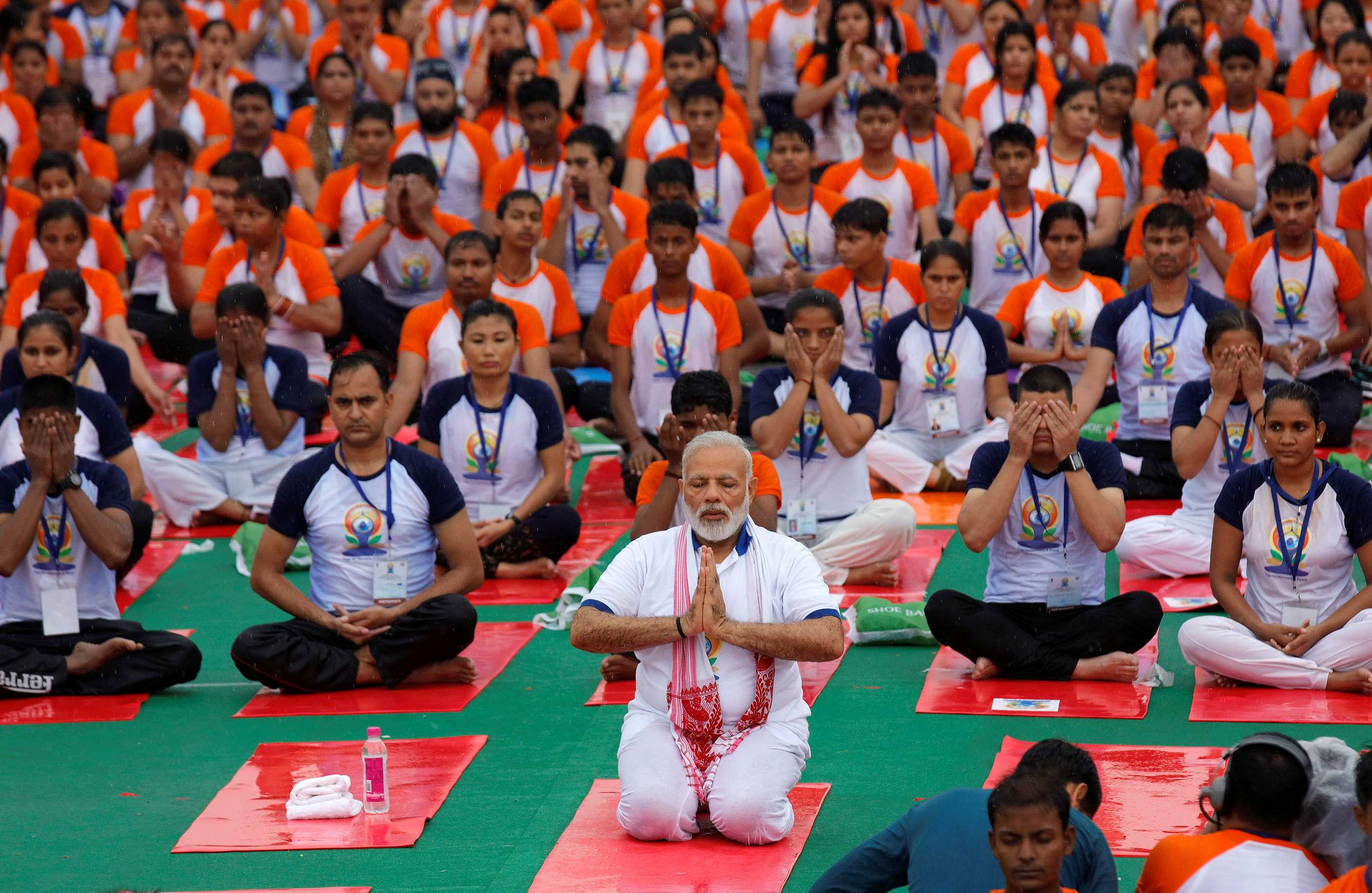 Yoga Day: India's PM Narendra Modi leads thousands in practice to mark ...