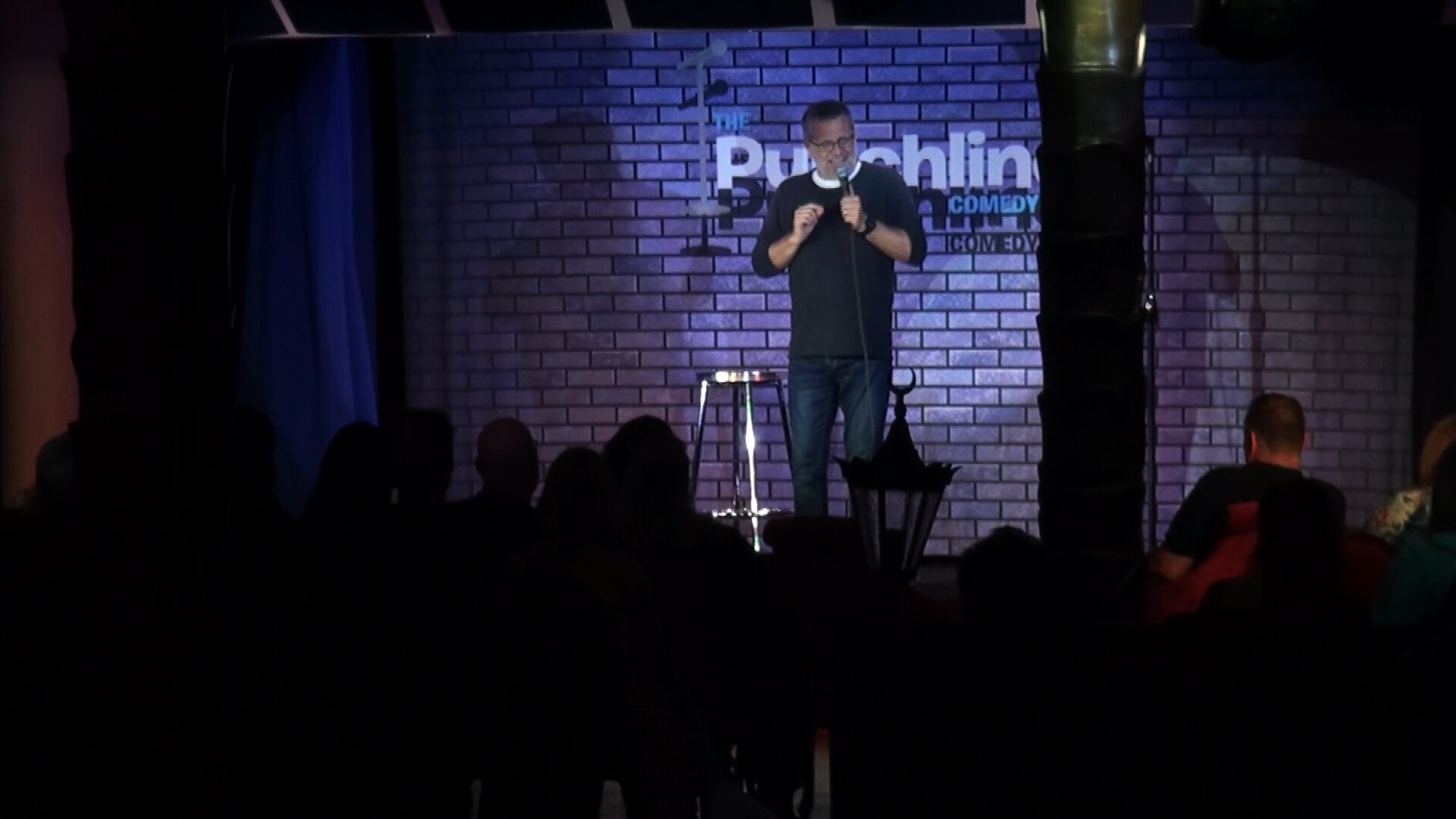 The life of a cruising comedian - ABC listen