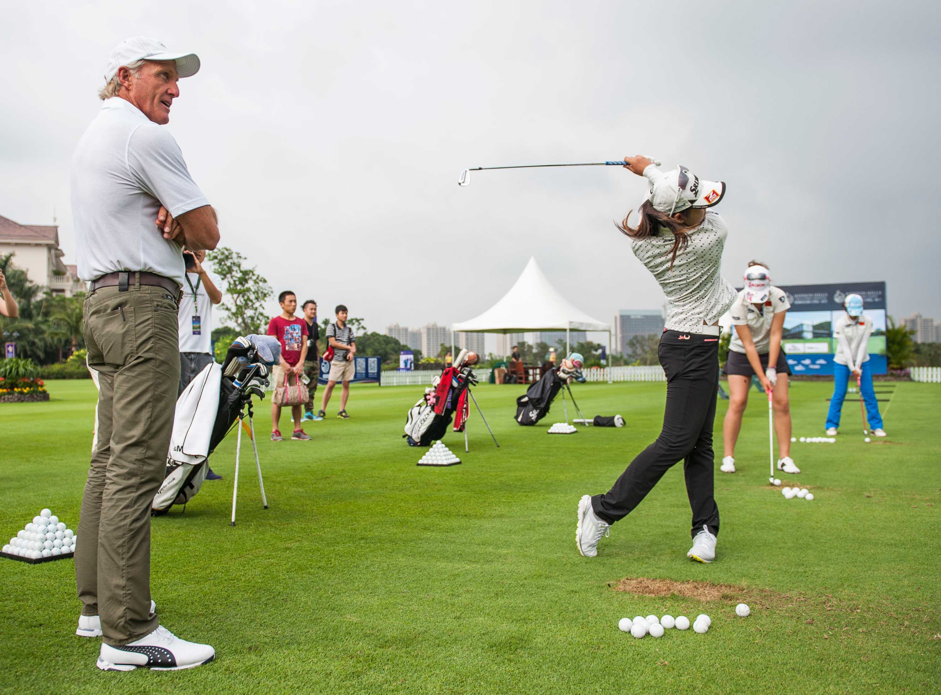 Status symbol: journey to China's golf Mecca - ABC listen