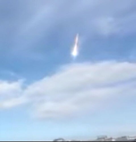 Meteor rumbles across sky in Far North Queensland - ABC News