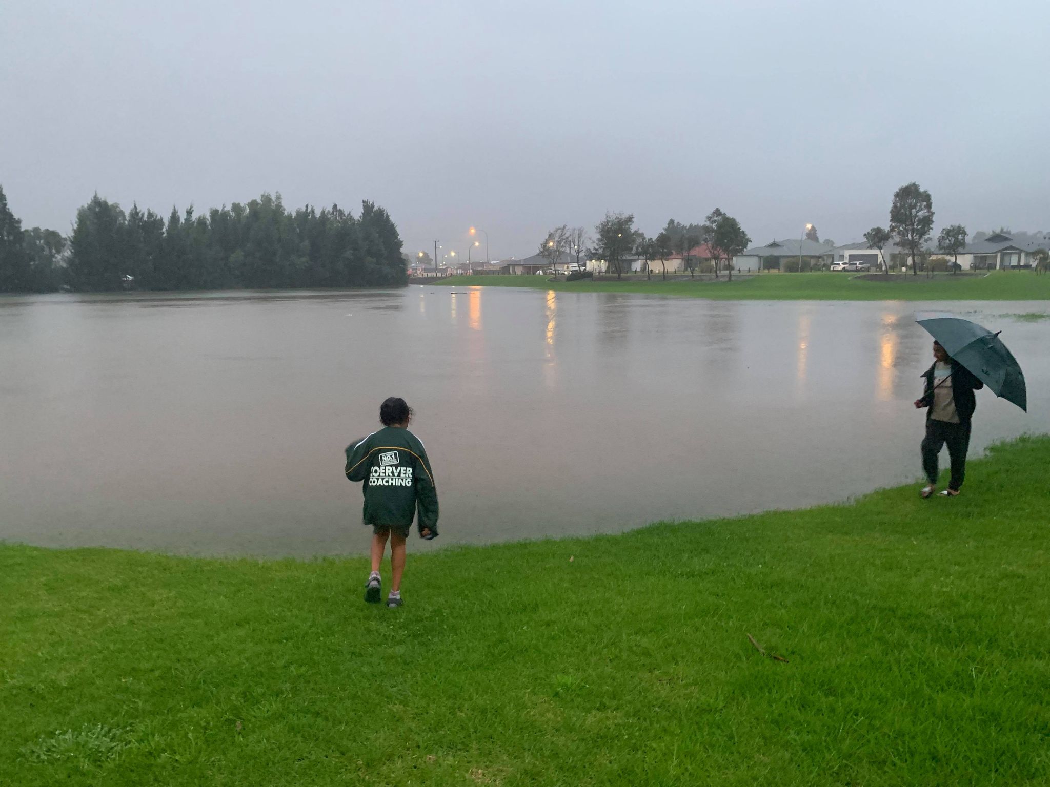 Perth weather warning remains in place as heavy rain, destructive winds ...