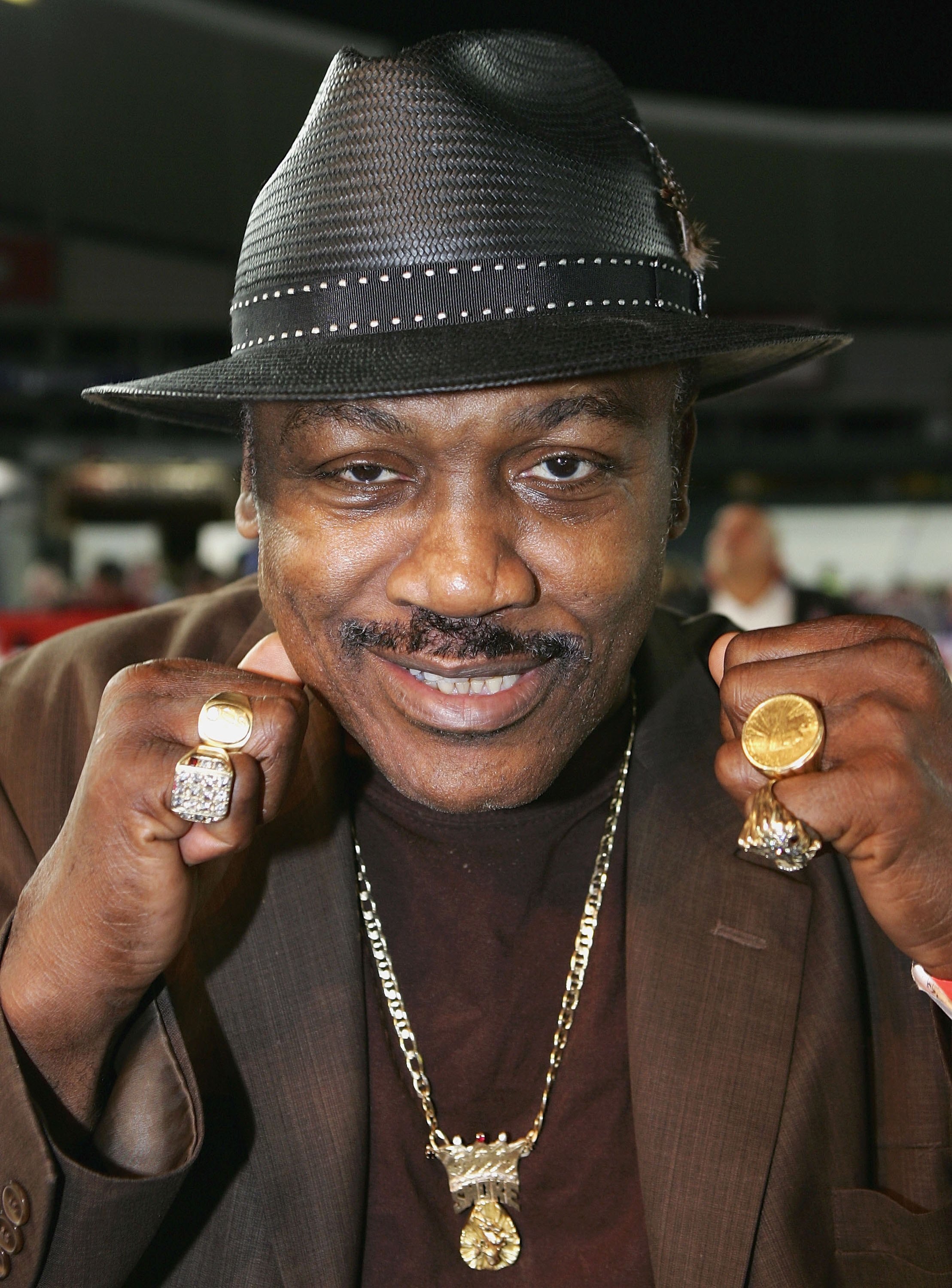 Boxing great Frazier dead at 67 - ABC News