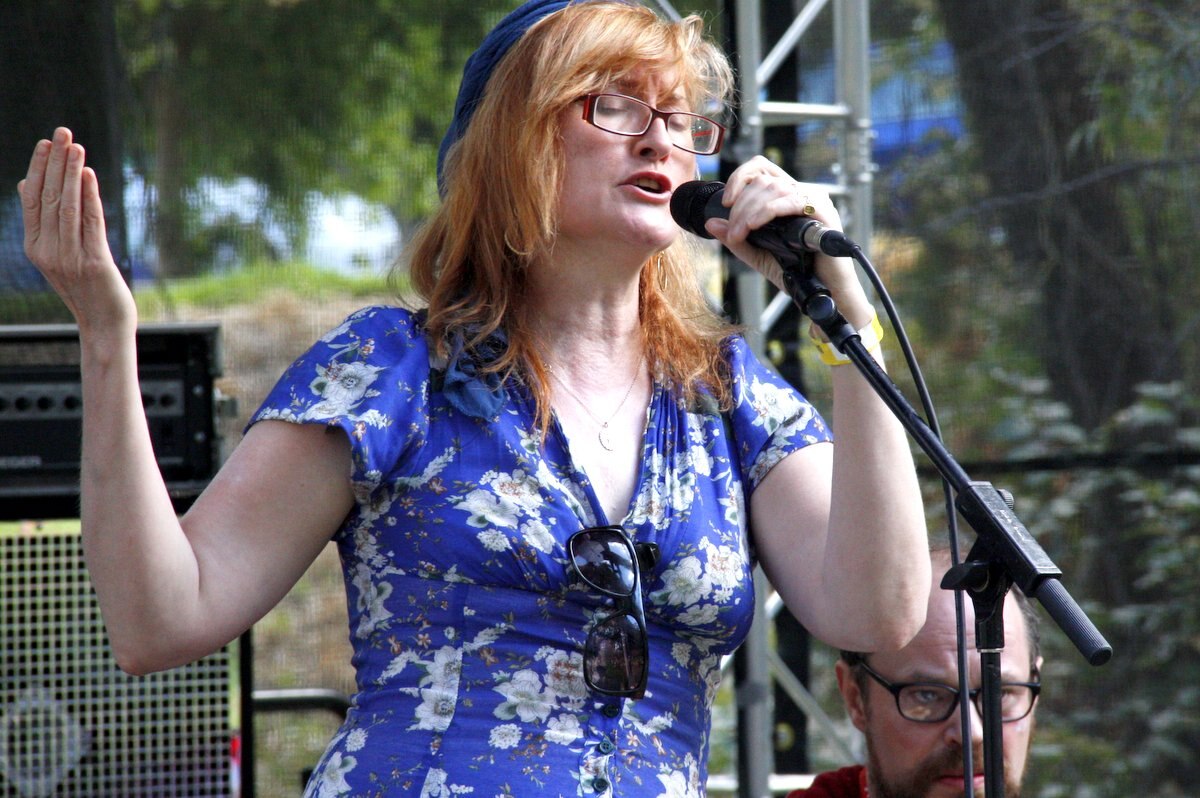 Eddi Reader and band - ABC Radio National
