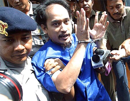 Samudra faces death over Bali bombings - ABC News