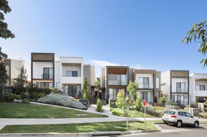 Developers on Sydney's missing middle when it comes to housing - ABC listen