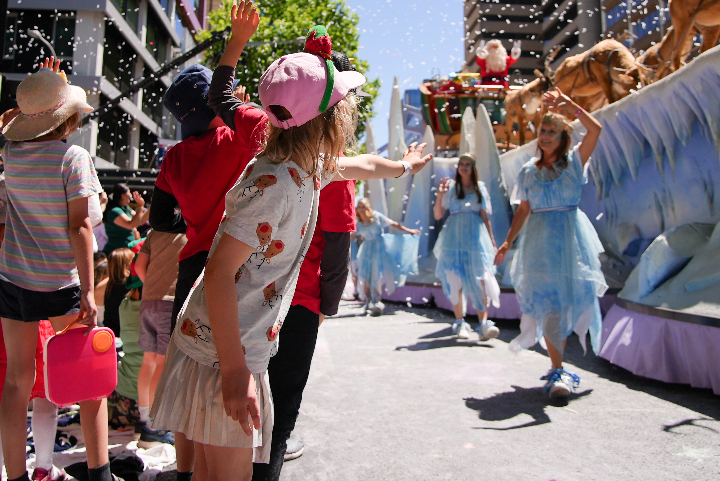 Adelaide Christmas Pageant takes to the streets with thousands of ...
