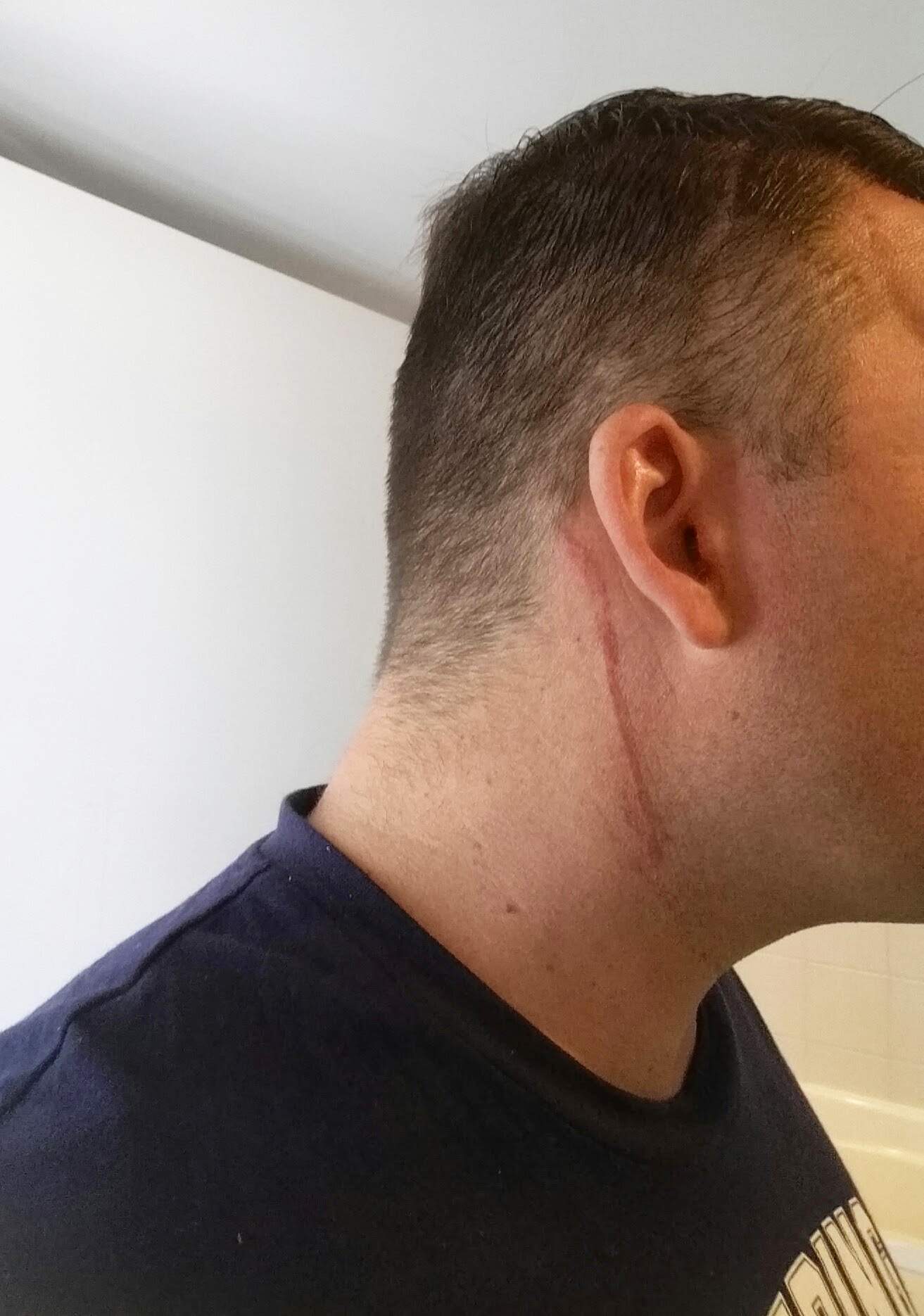 Former ASIO officer sues Queensland police, alleging deadly chokehold ...