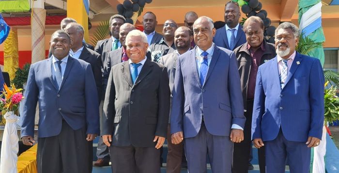 Vanuatu Gavman i sakem Opposition claims - ABC News