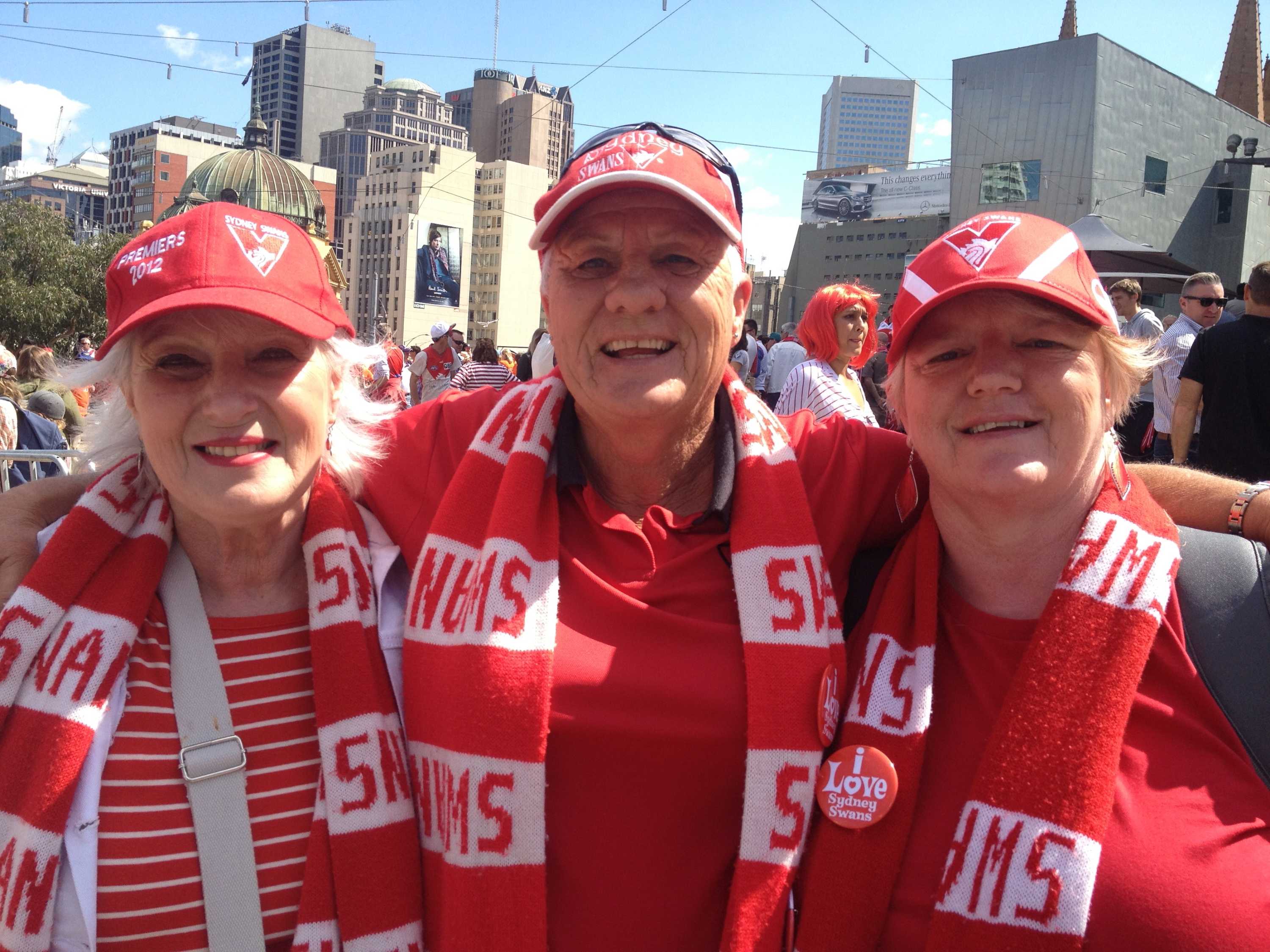 AFL grand final: Hawthorn, Sydney Swans fans prepare for premiership ...