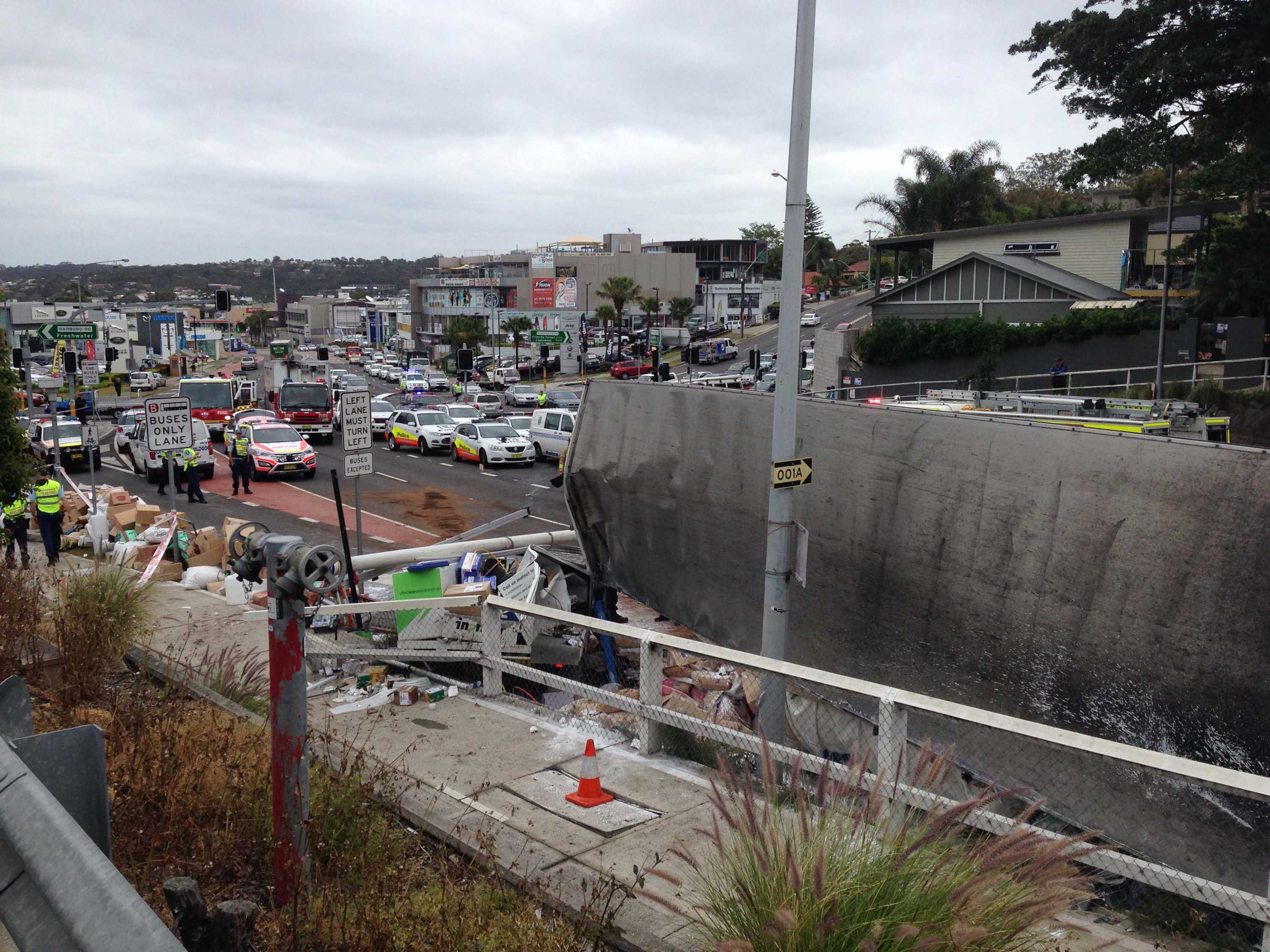 Dee Why crash: Two police officers rescued after truck, cars collide on ...