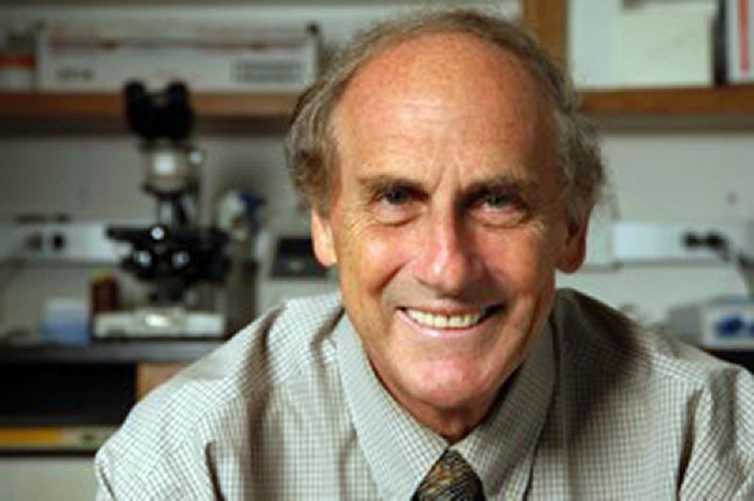 Nobel winner died of cancer days before award - ABC News