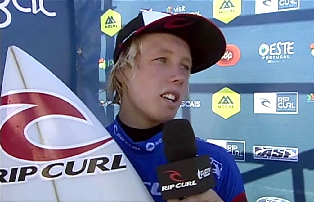 Australian teenager Jacob Willcox beats Kelly Slater in Portugal - ABC News