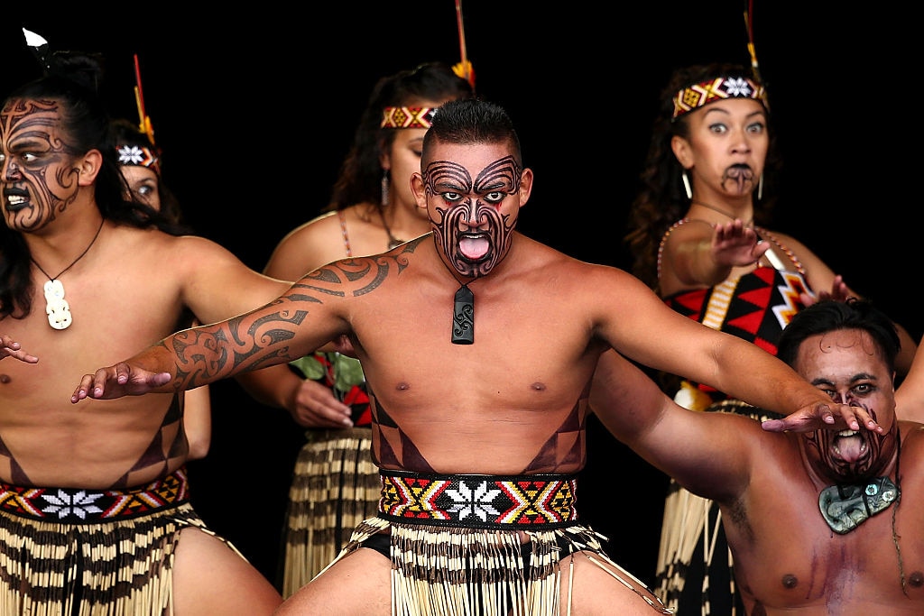 More Australian tourists seek out authentic Aboriginal cultural ...