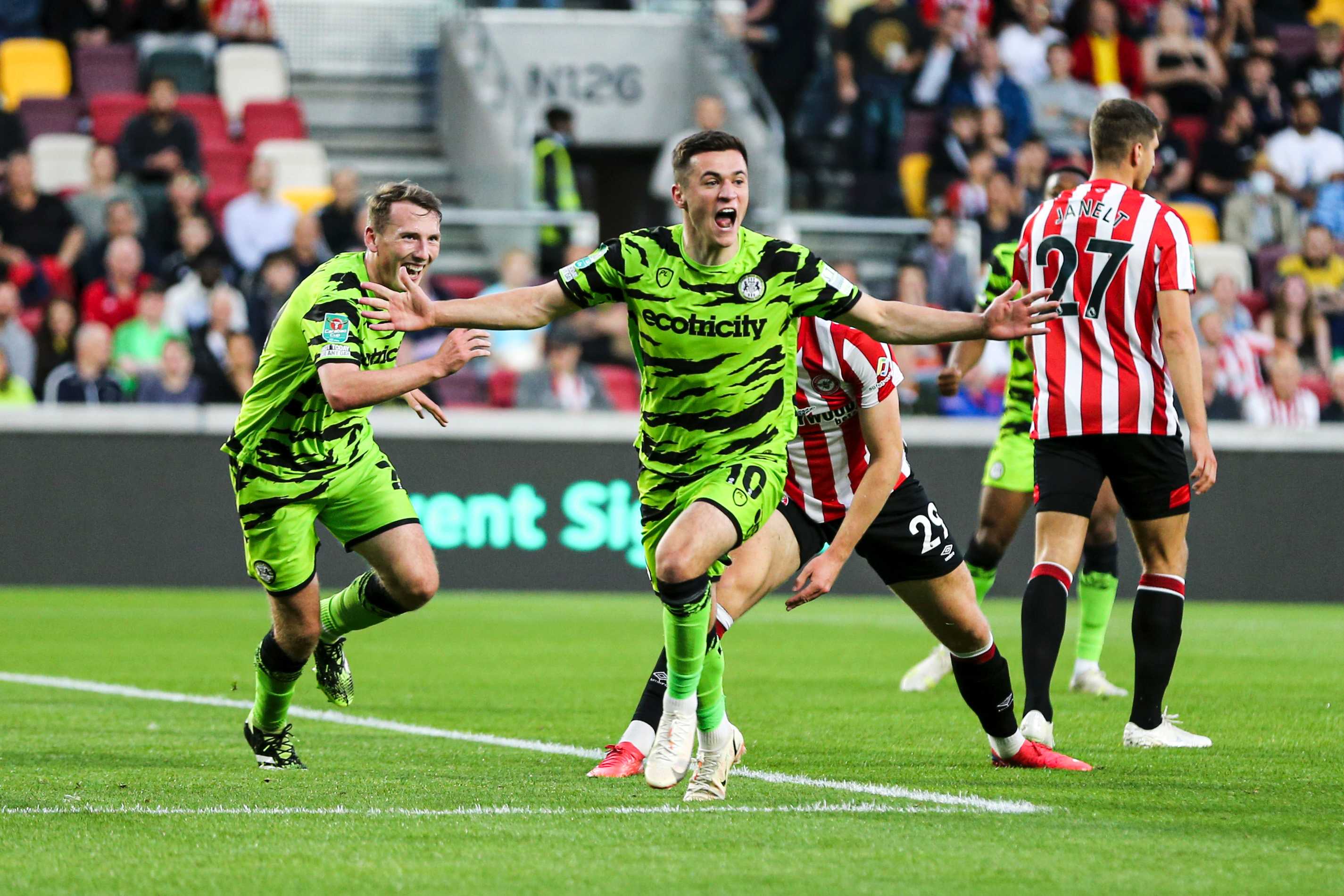 Green sport, and footy banners - ABC listen