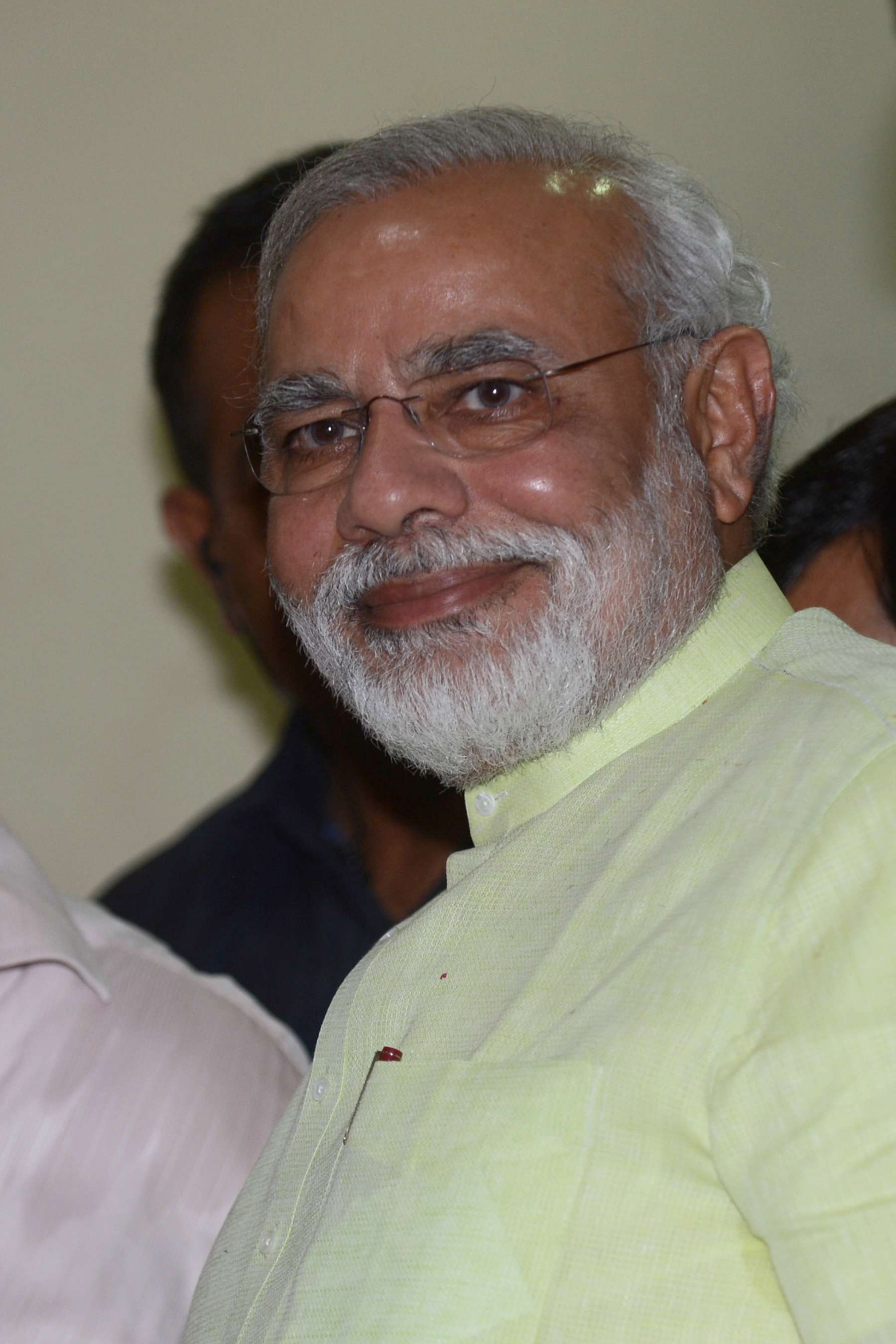Indian opposition leader Narendra Modi hits back at rival Congress ...