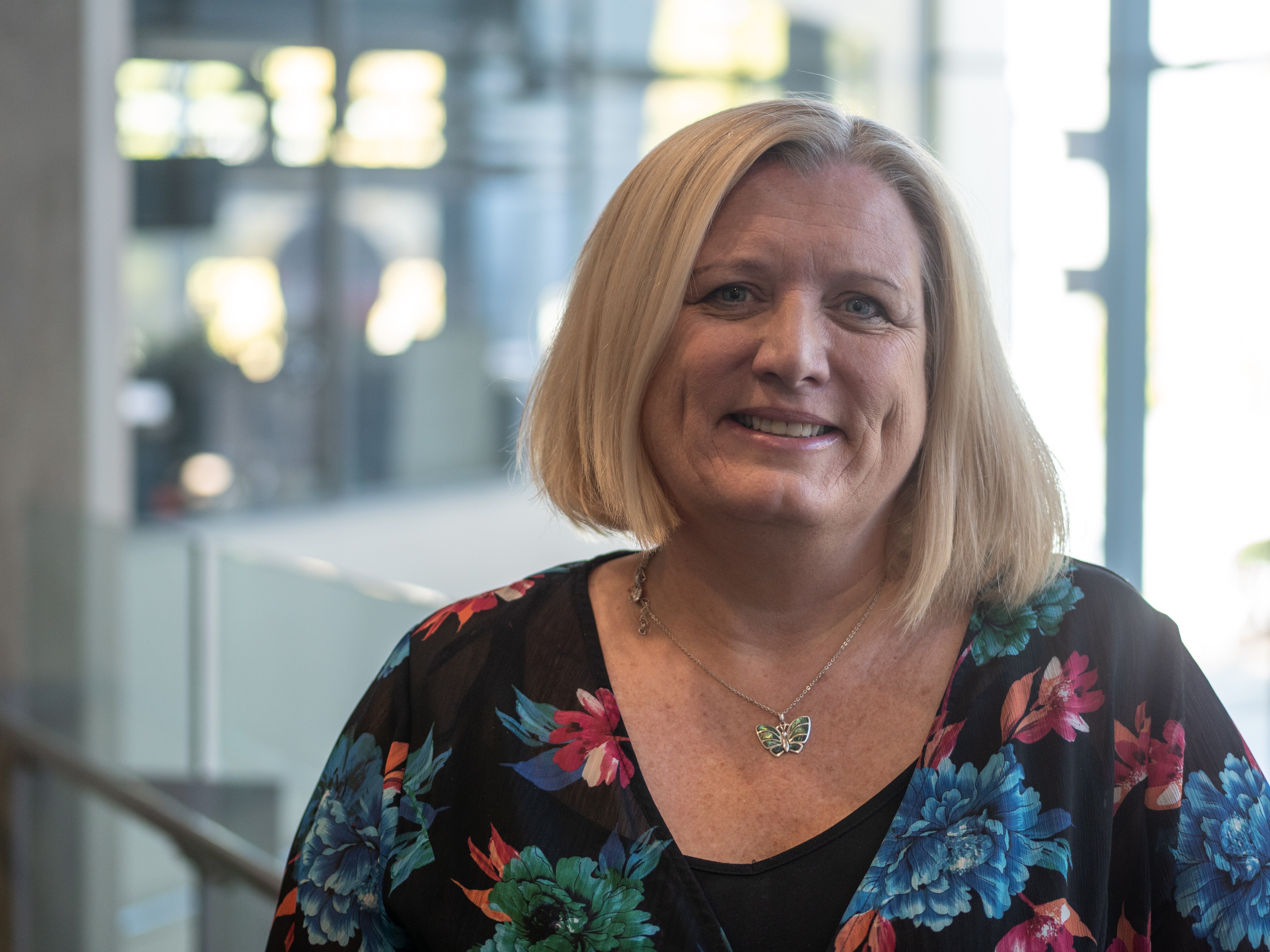 Financial counsellors sound alarm at private assistance services that ...